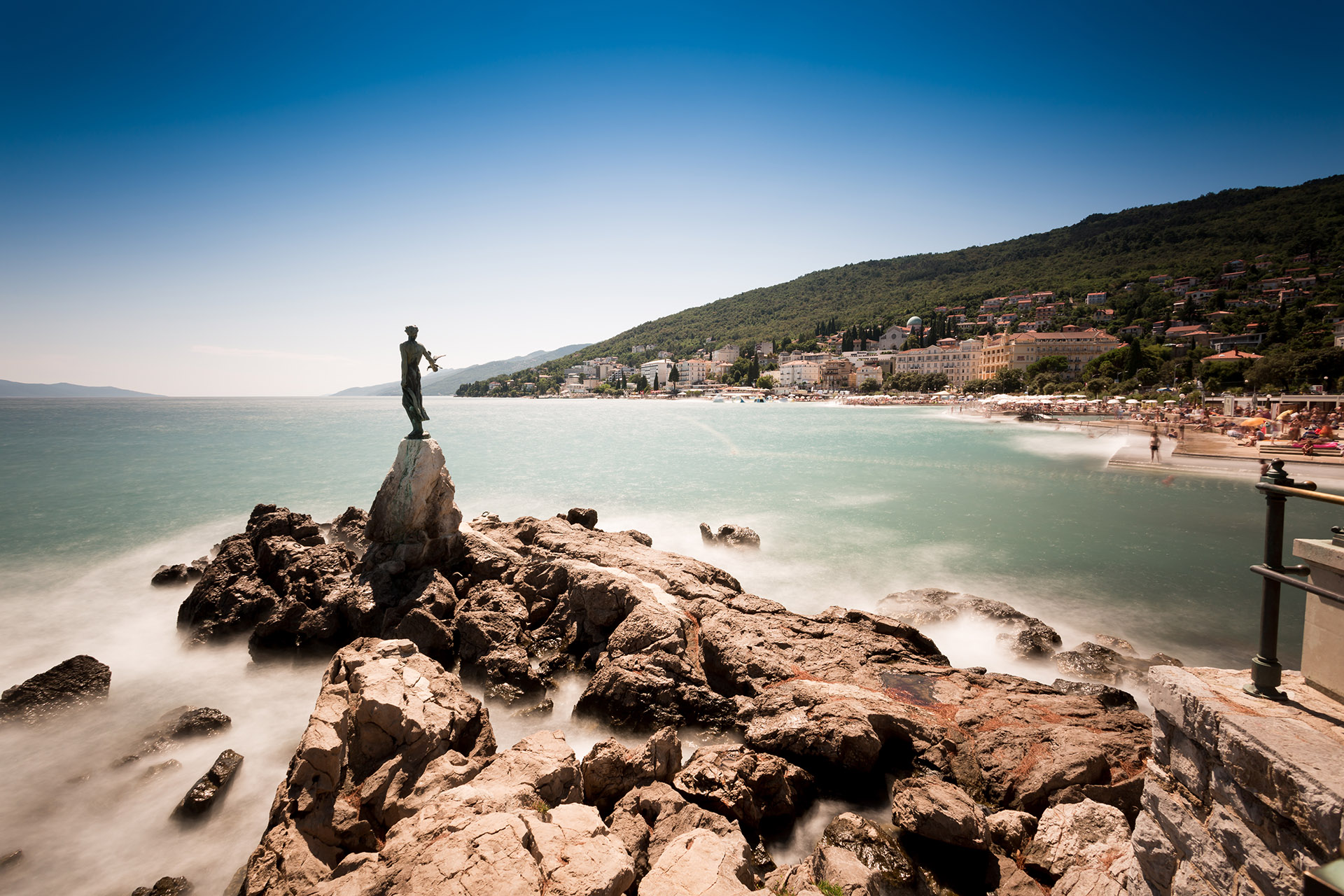 Taxi Wizi Опатија I Најевтиното такси во Опатија